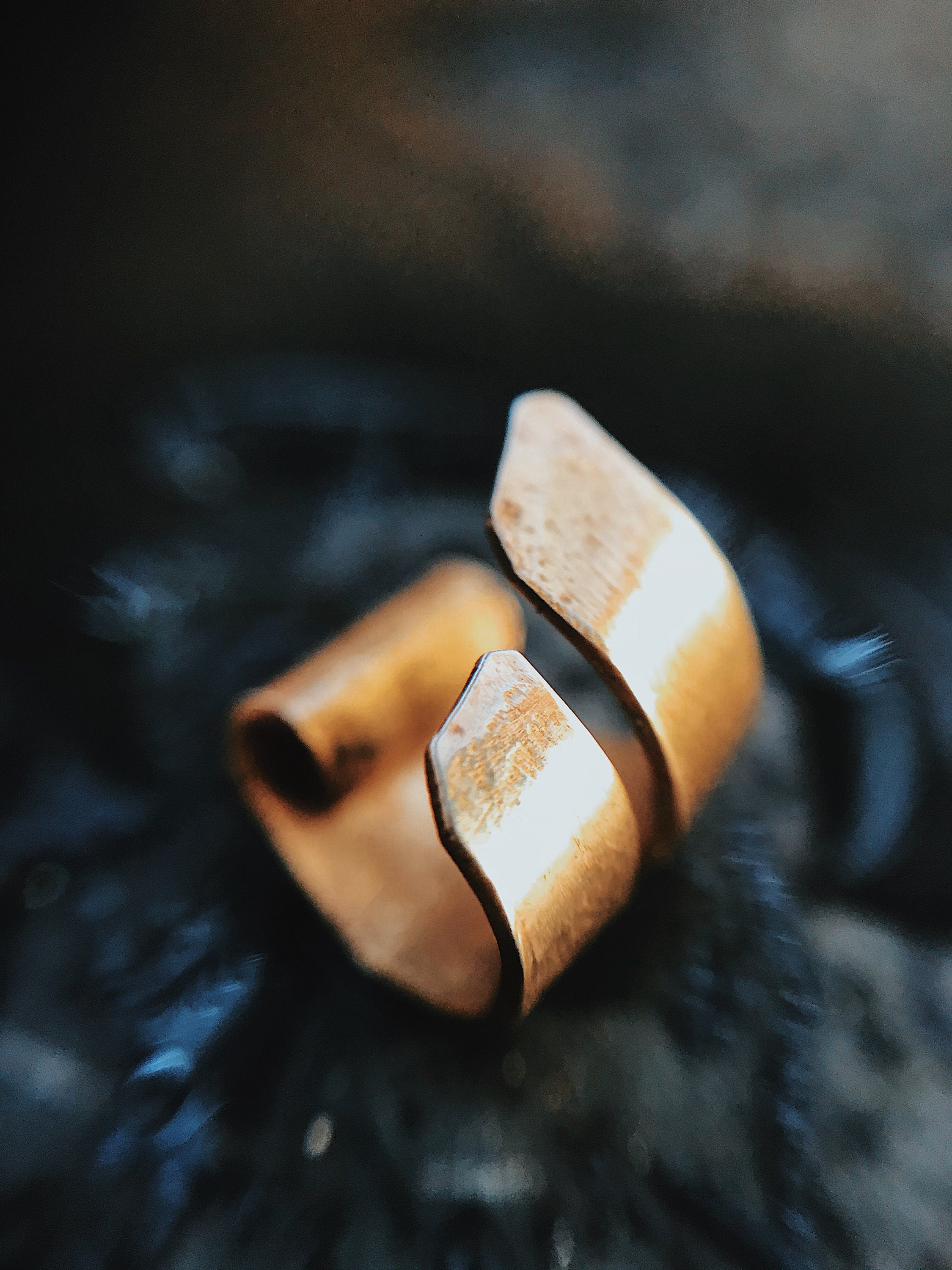 Earcuff Hug – SUB_°